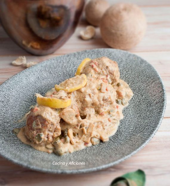 Filetes rusos al estilo Strogonoff en versión light, receta.