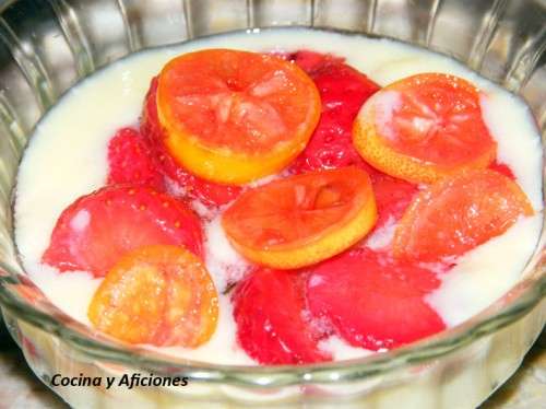 Natillas con fresas y cítricos, receta